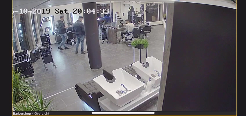 DUMPERT - Ondertussen bij de Turkse kapper