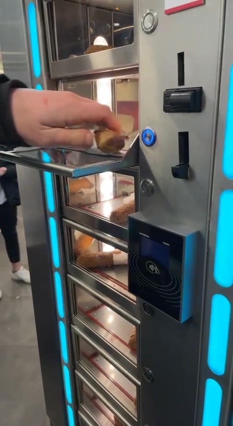 DUMPERT - Extraatje bij de snackmuur