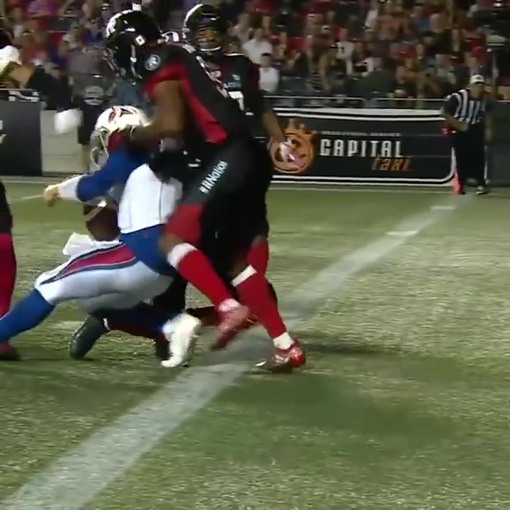 DUMPERT - Johnny gaat knockout