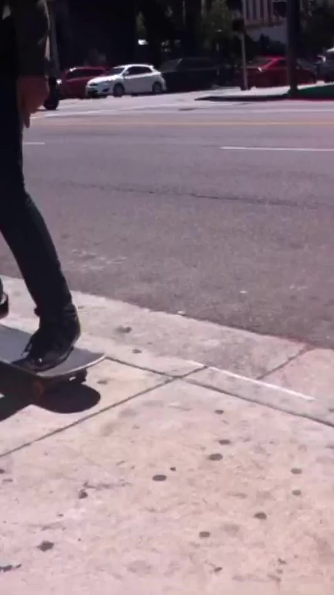 DUMPERT - Beste skateboard truuk!