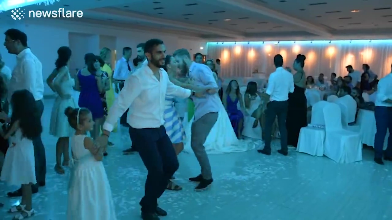 DUMPERT - Spring maar schatje!