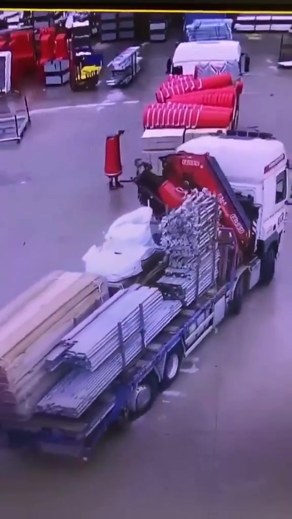 DUMPERT - hallo? HALP!