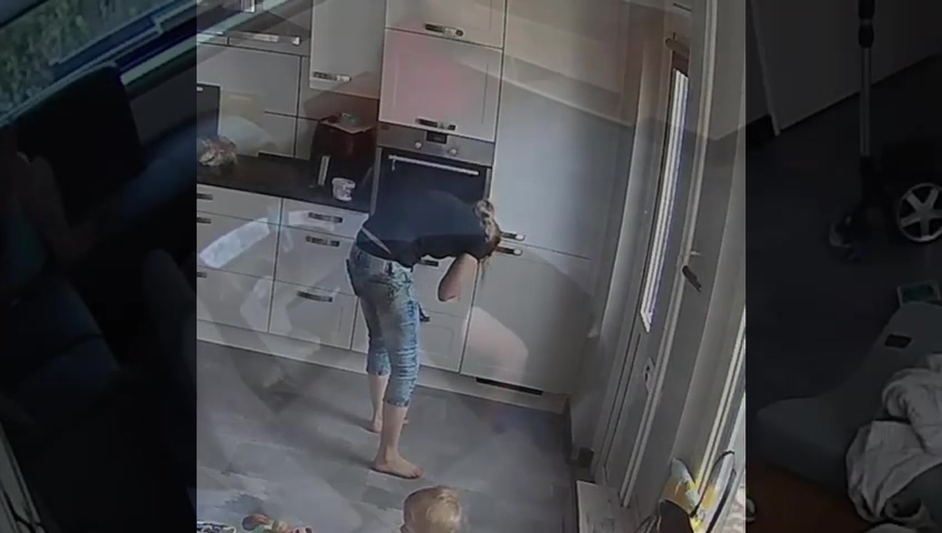 DUMPERT - Mama is zo handig