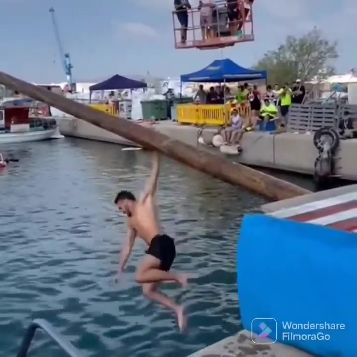 DUMPERT - Topsport op z'n Maltees