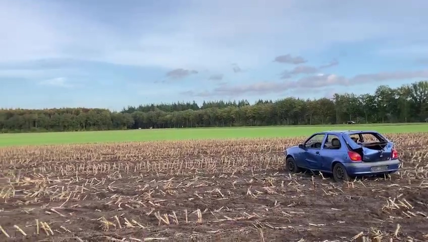 DUMPERT - Zelfsturende crossauto