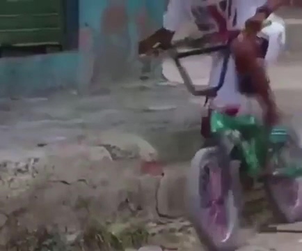 DUMPERT - Classic: De penetrator!