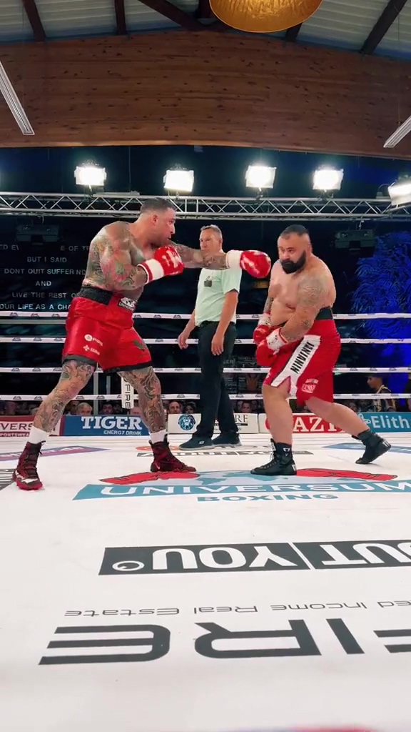 DUMPERT - Sla me dan