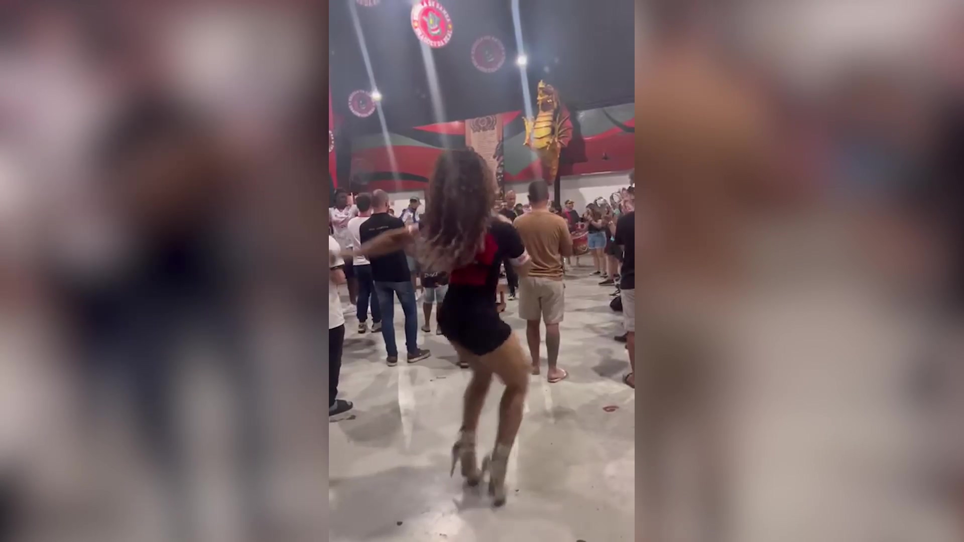 DUMPERT - Toeeet! Pop, July en ginger in | DUMPERTREETEN