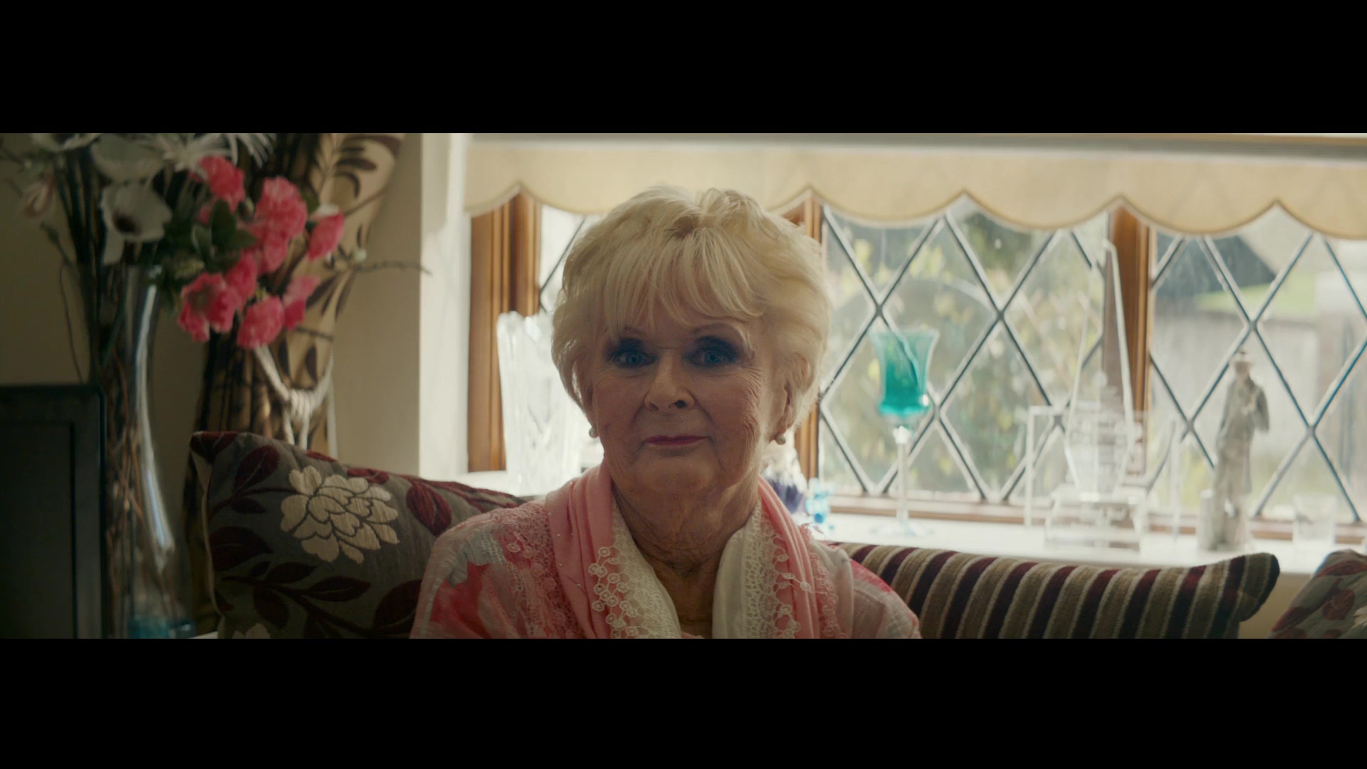 DUMPERT - De 86 jarige Legendarische Ierse autocoureur Rosemary Smith ...