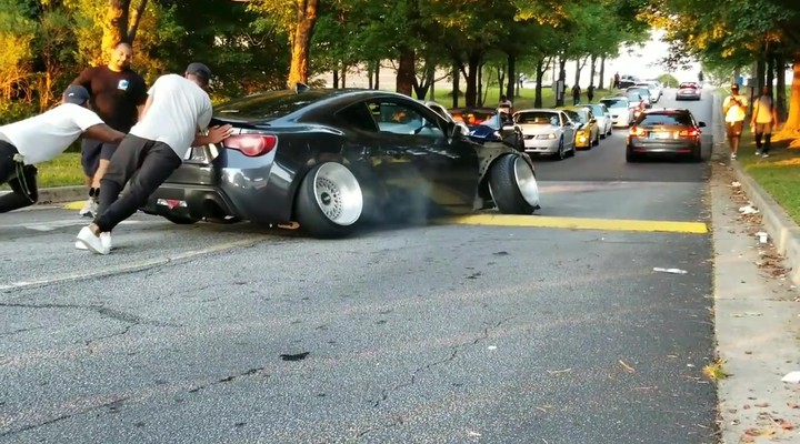 dumpert.nl - Super praktische auto