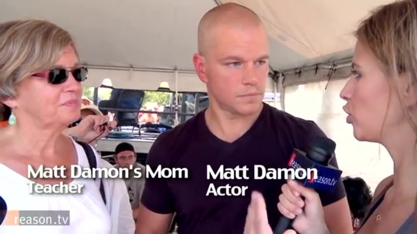 DUMPERT - Matt Damon pwnt cameraman