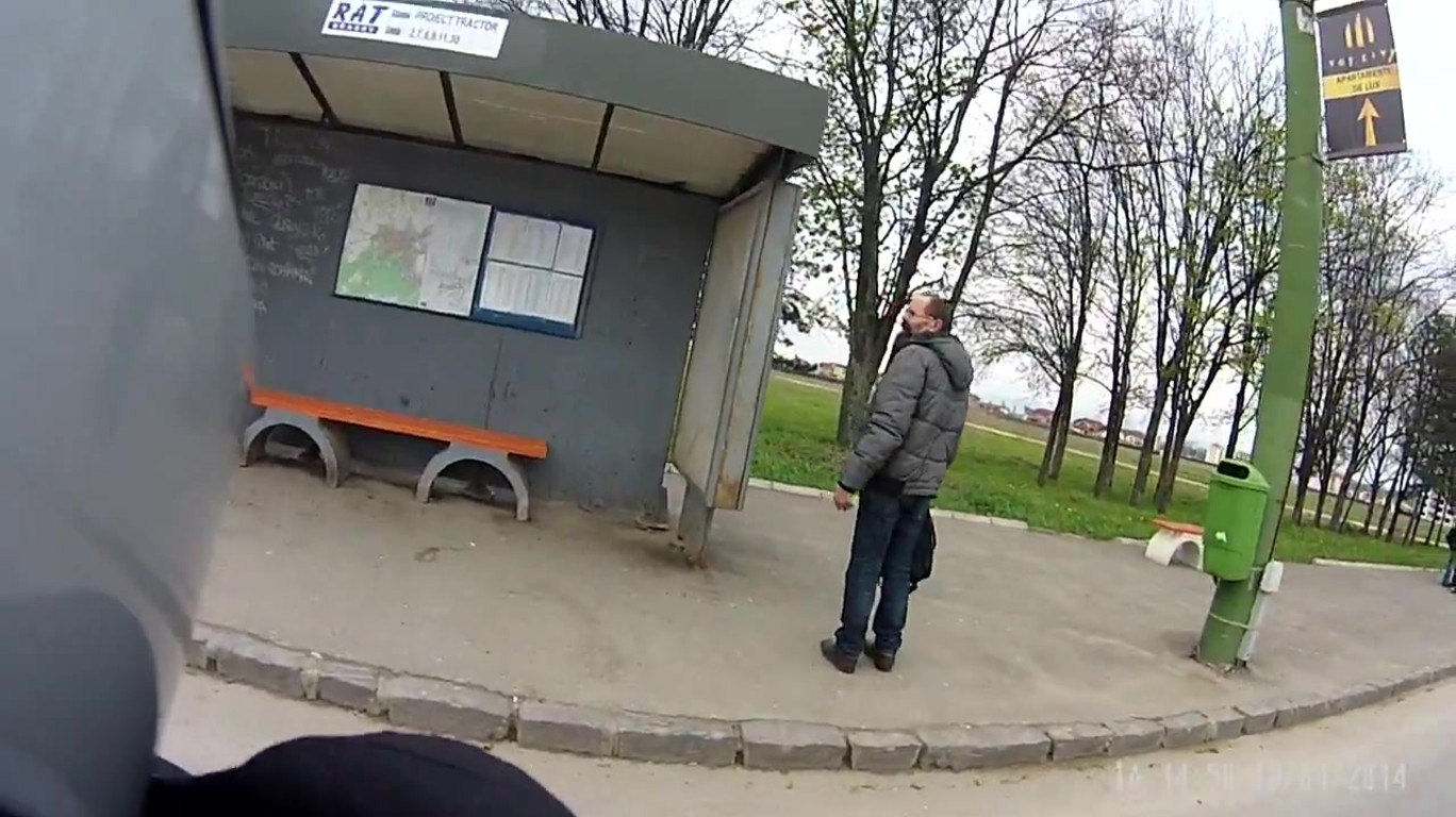 DUMPERT - Bus gemist