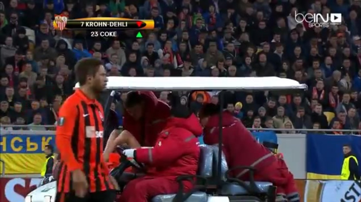 dumpert.nl - Horror blessure Michael Krohn-Dehli