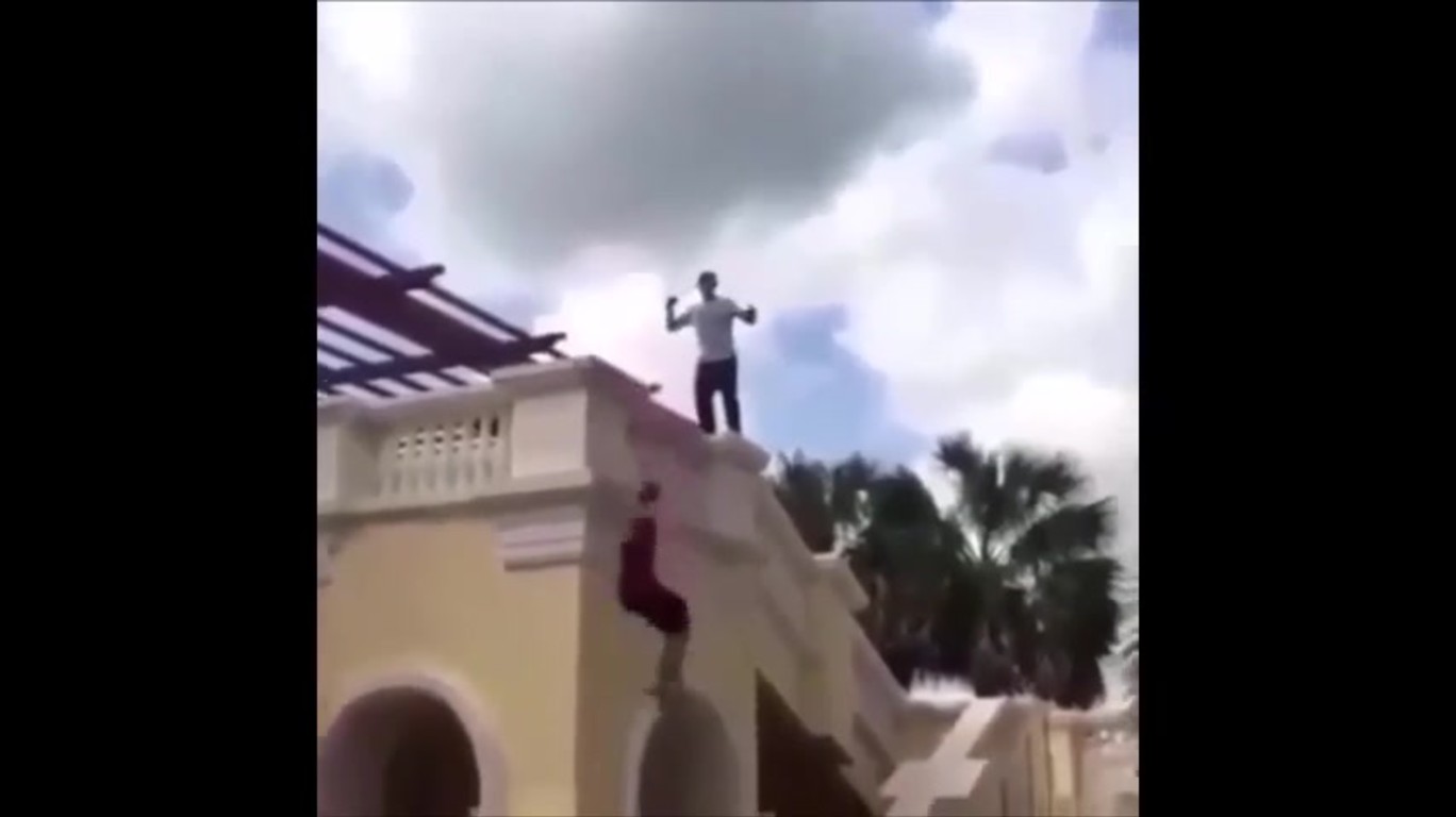 dumpert.nl - Does een backflip