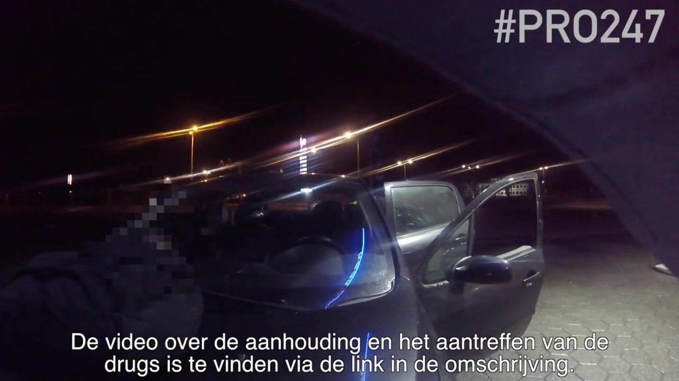 DUMPERT - Drugsrunnertje praat geen Nederlands