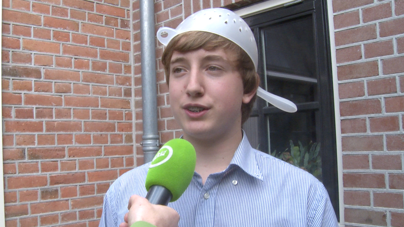 DUMPERT - DumpertTV en het Spaghettimonster