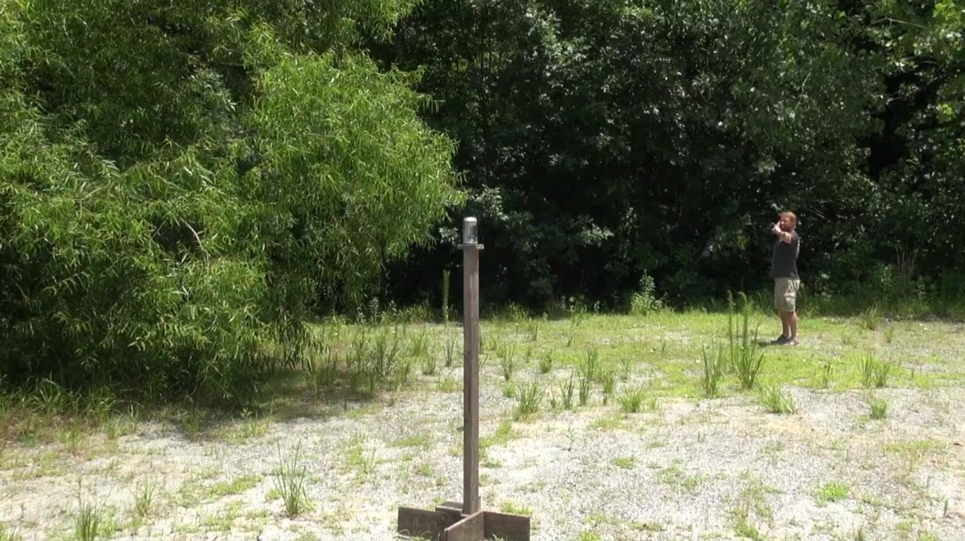 DUMPERT - Pijlen schieten met katapult