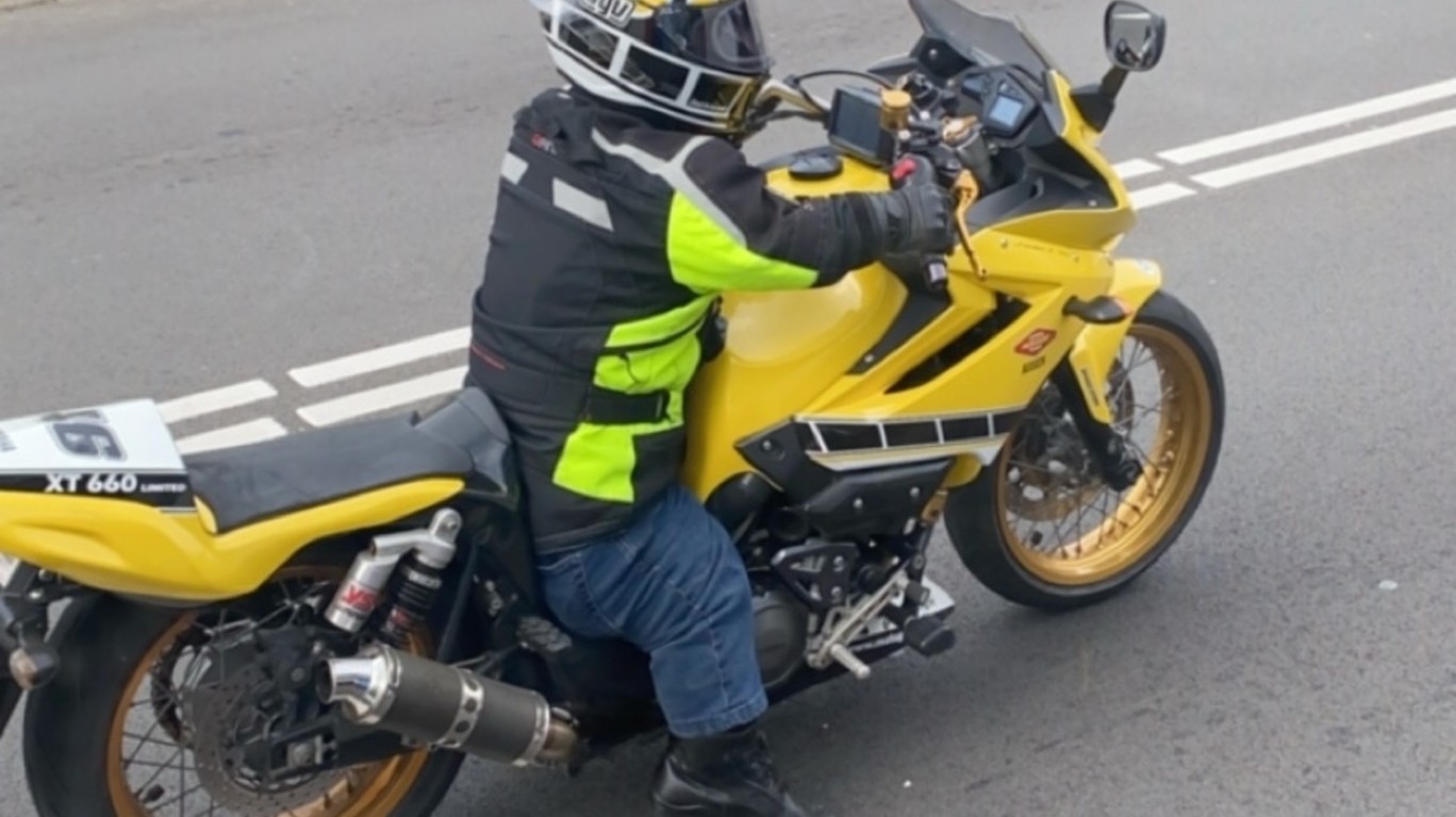 DUMPERT - Lilliputter op motor