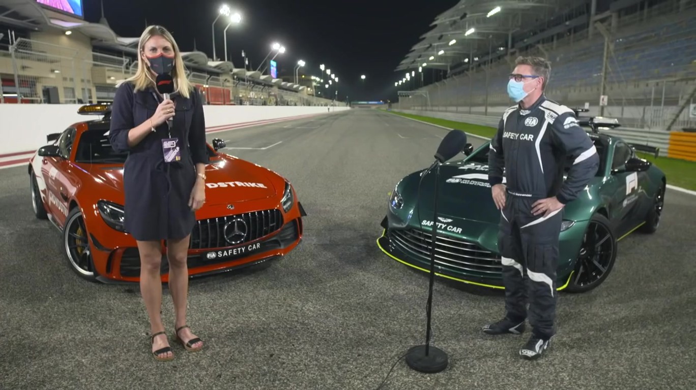 DUMPERT - Safety Car van dichtbij